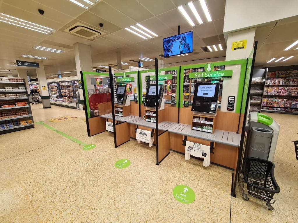Co-op UK pilotiert automatische Alterserkennung am SCO - Retail Optimiser