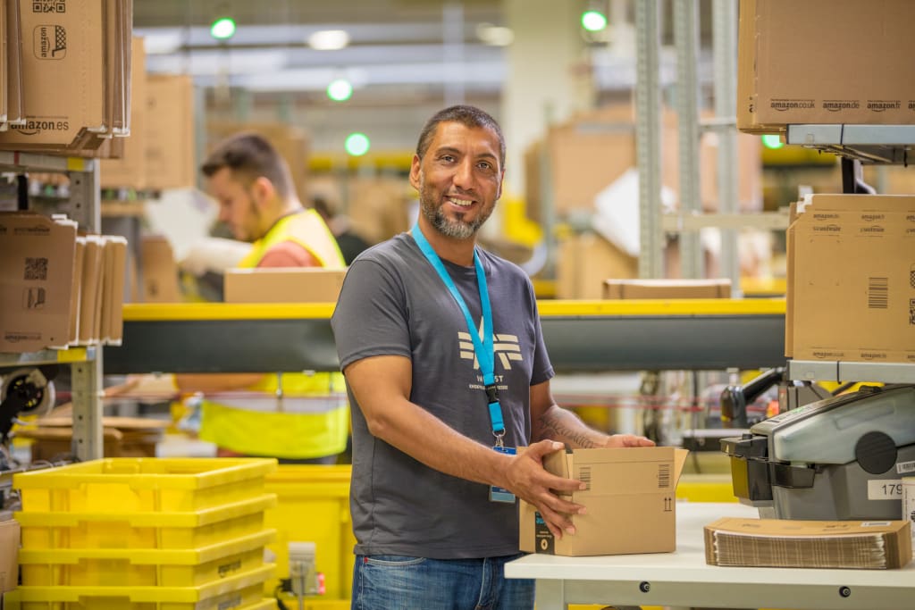 Amazon detects damaged goods with AI - Retail Optimiser